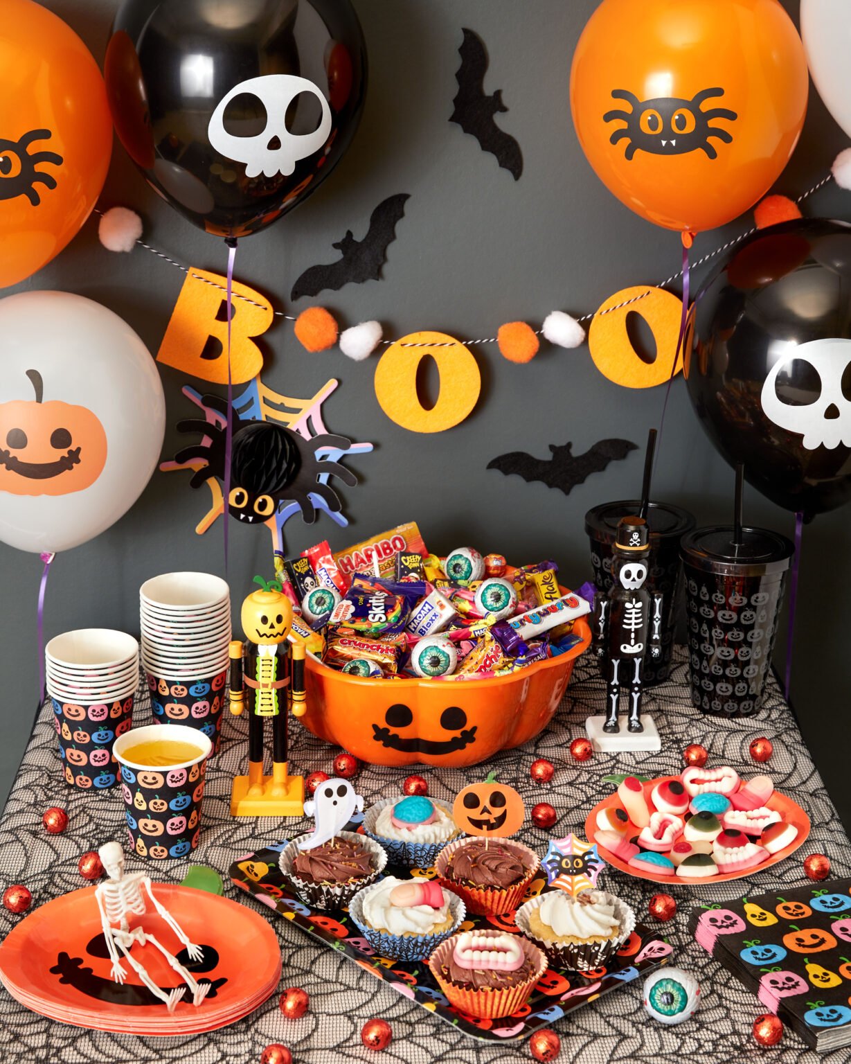 Halloween Party Inspiration - Mummy Fever